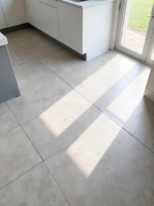 The Ultimate Kitchen Tile Floor Guide 22 Essential Facts - Decor Crowd